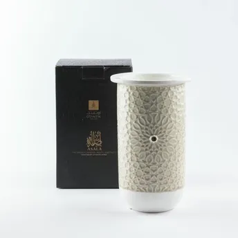 Shop Asala Porcelain Flower Vase ET2619 (Small, Beige & Gold) Online ...
